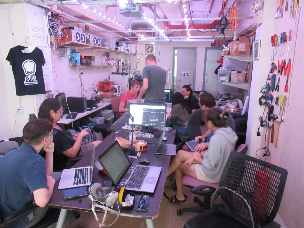 Artistic PCB Design for Terrified Beginners – Dim Sum Labs